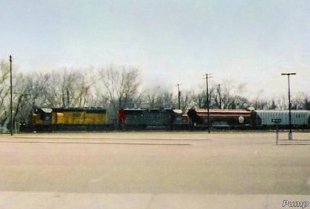 Northbound UP Manifest Train With CNW 6930 and SSW 9652